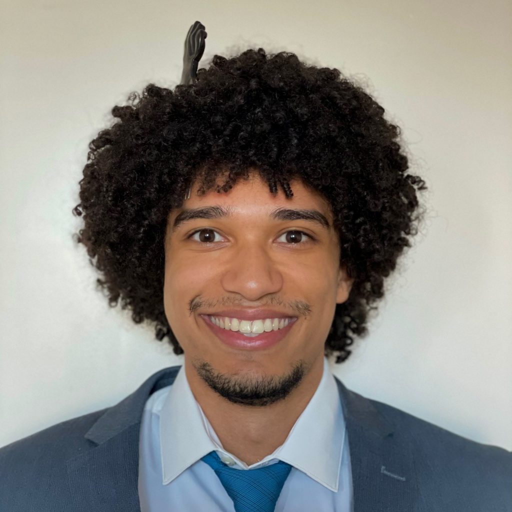 People – UW Autonomous Insect Robotics Laboratory