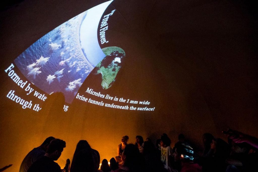 Mobile Planetarium – uwastrobiology